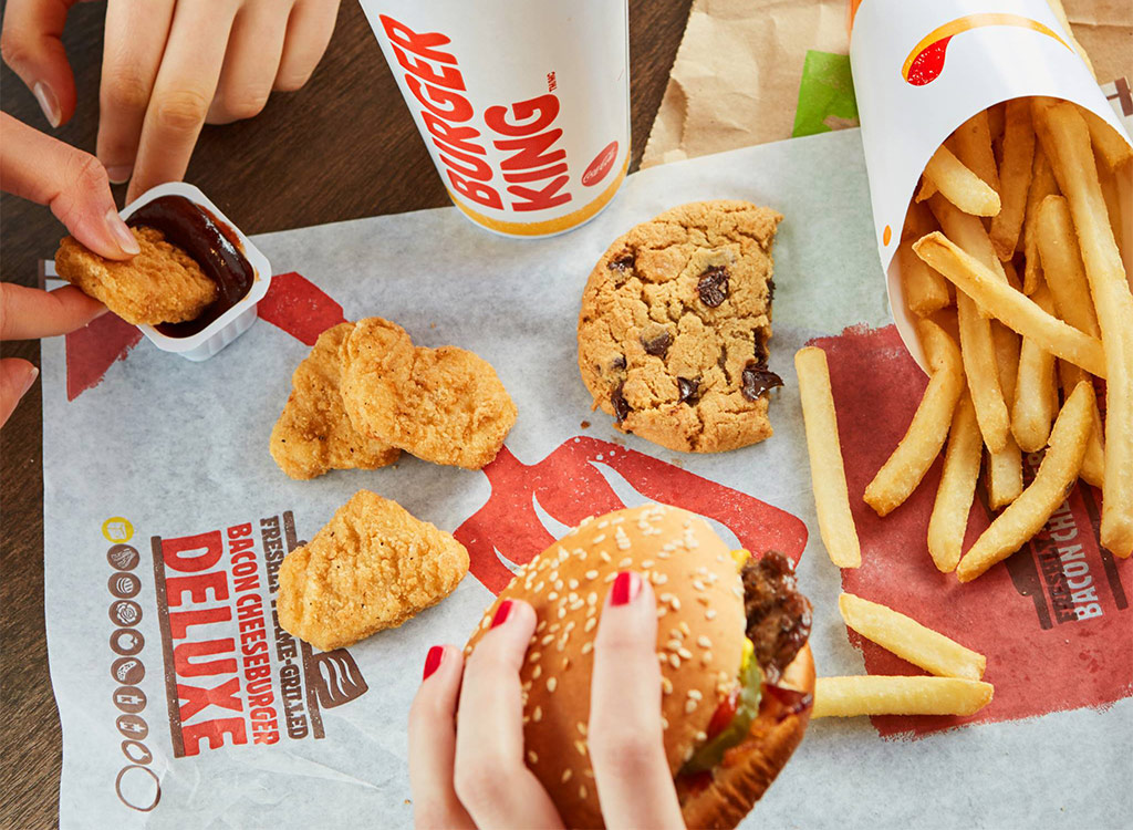 What 500 Calories Looks Like at 10 Fast Food Chains | Eat This, Not That!