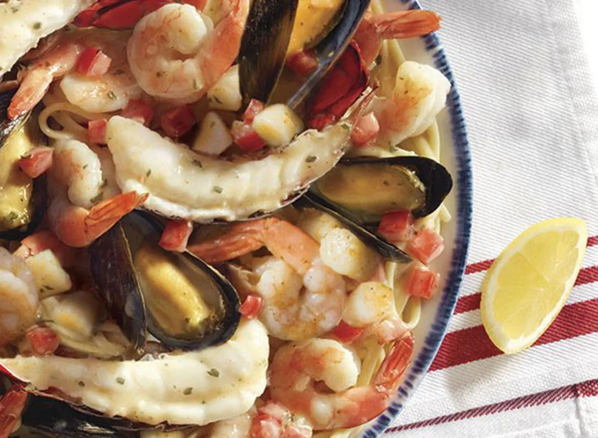 The 13 Most Beloved Red Lobster Dishes of All Time