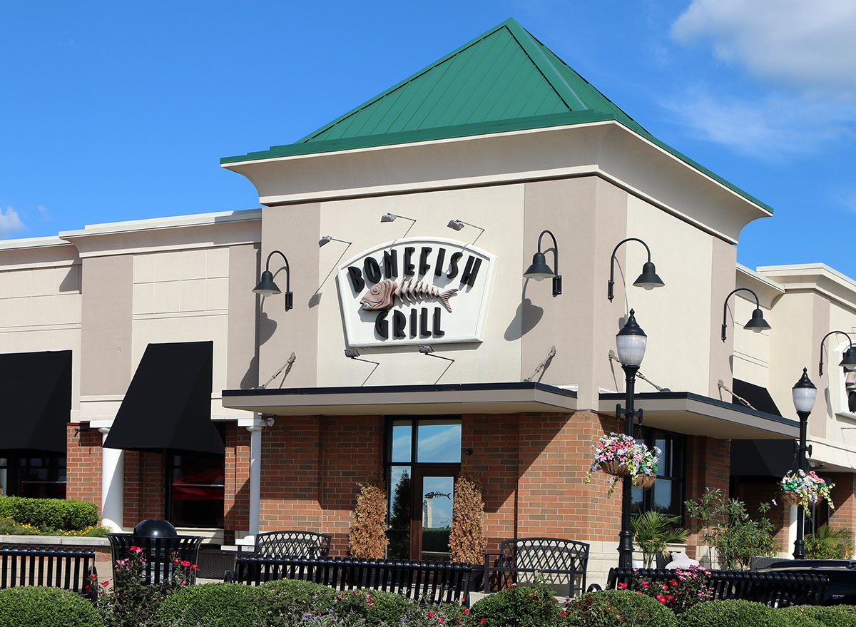 10 Restaurant Chains That Serve the Highest Quality Food in 2022 ...