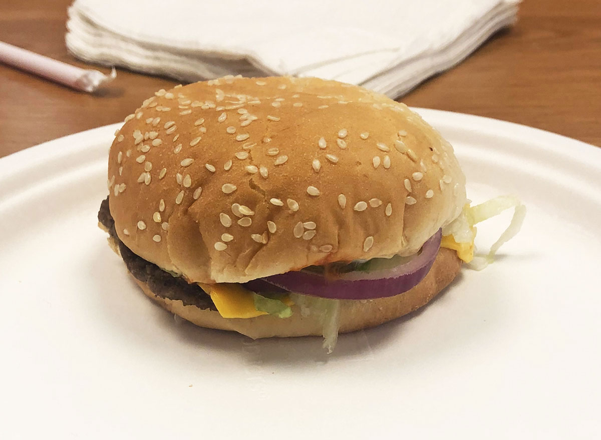 This is the Best Fast-Food Cheeseburger — Eat This Not That