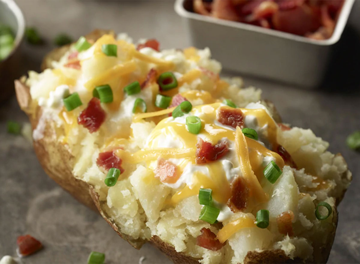 11 Restaurant Chains That Serve the Best Loaded Potatoes