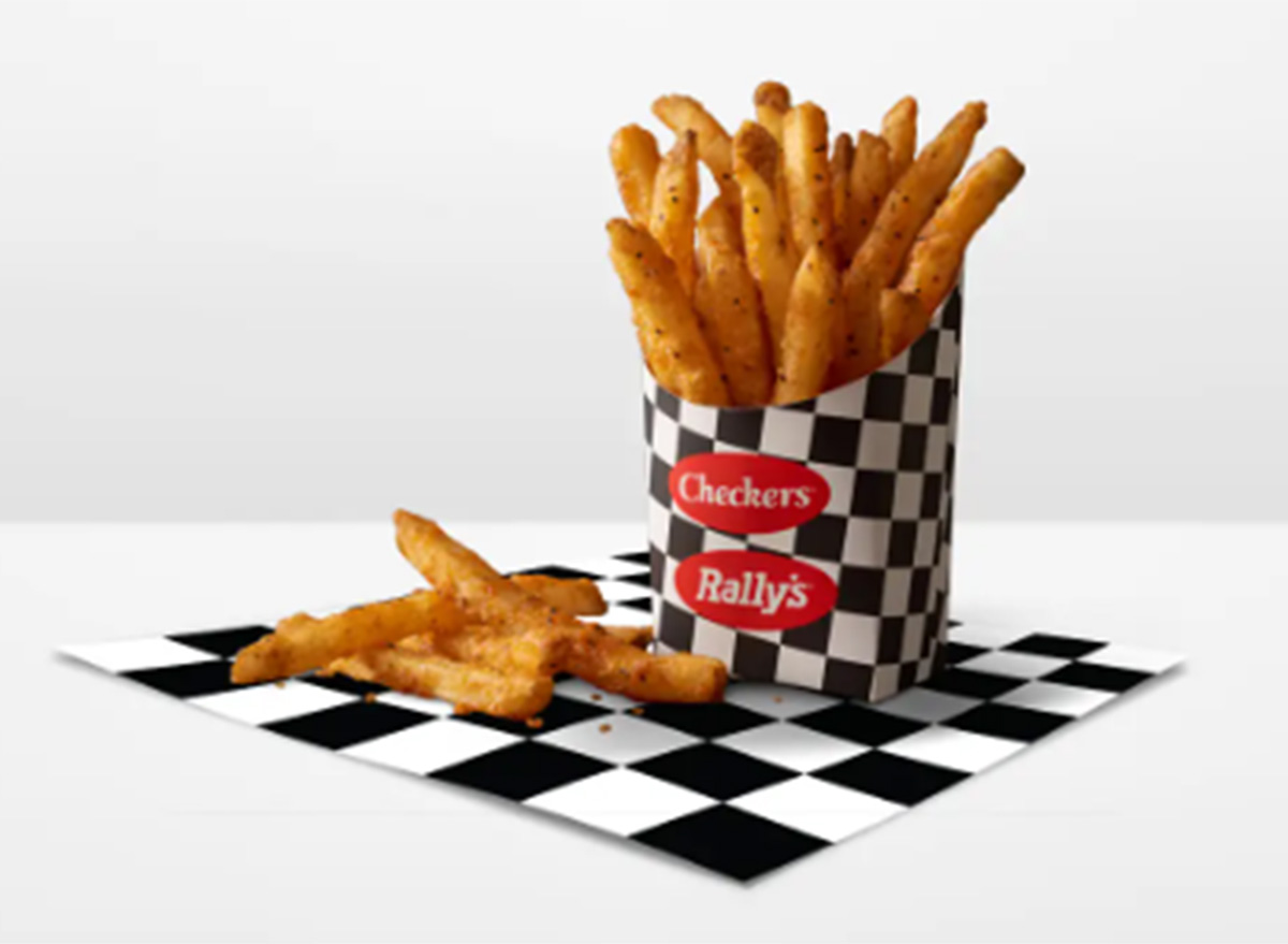 5 Chain Restaurants With the Best French Fries, According to Fry Fans