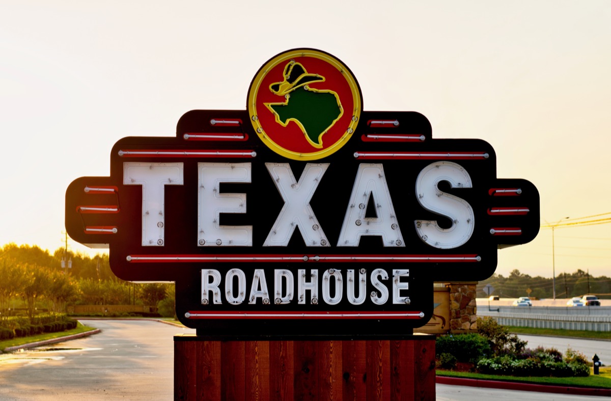 10 Secrets About Texas Roadhouse You Never Knew — Eat This Not That