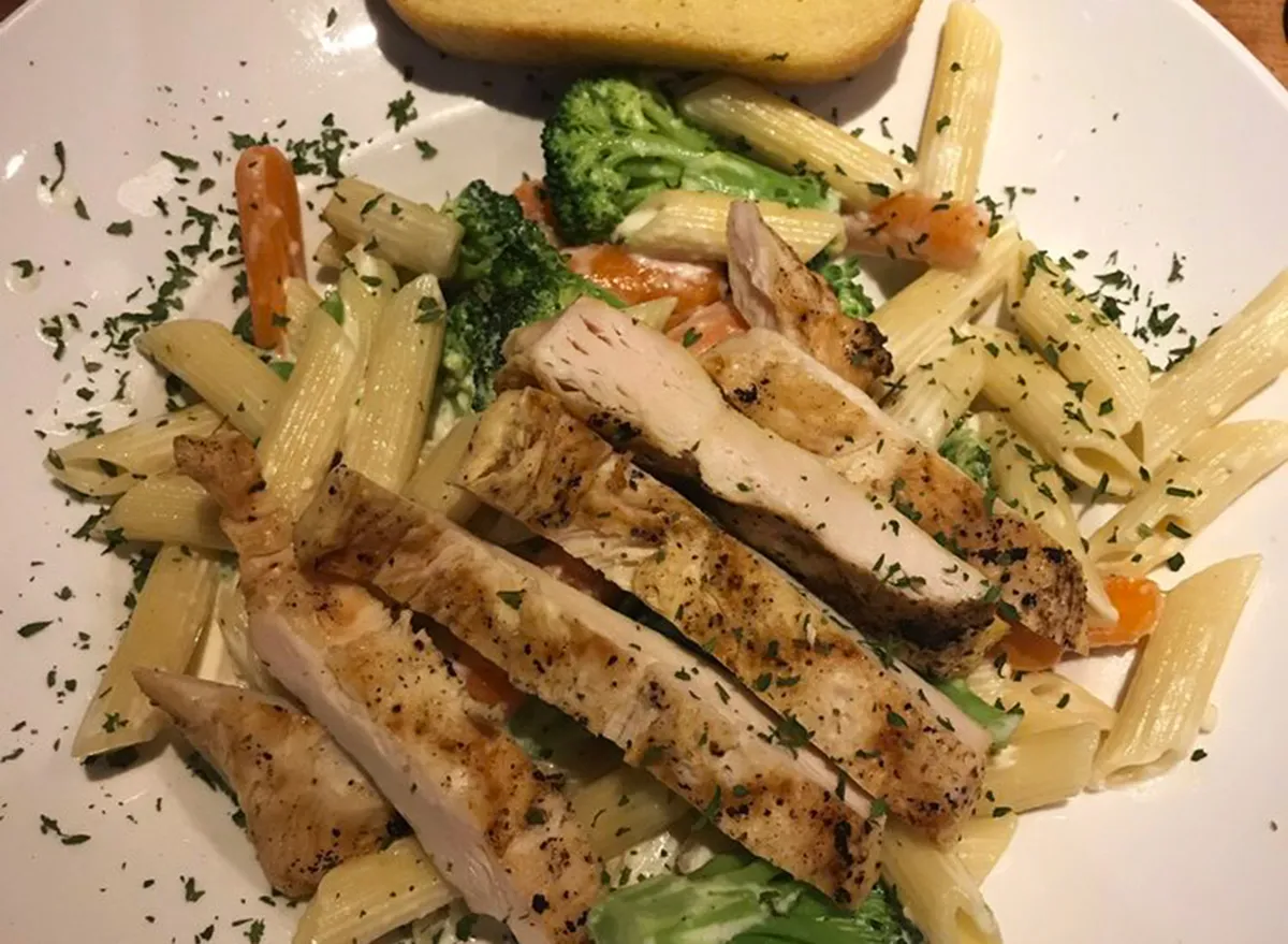 Cheddar's Scratch Kitchen: The Best and Worst Foods — Eat This Not That