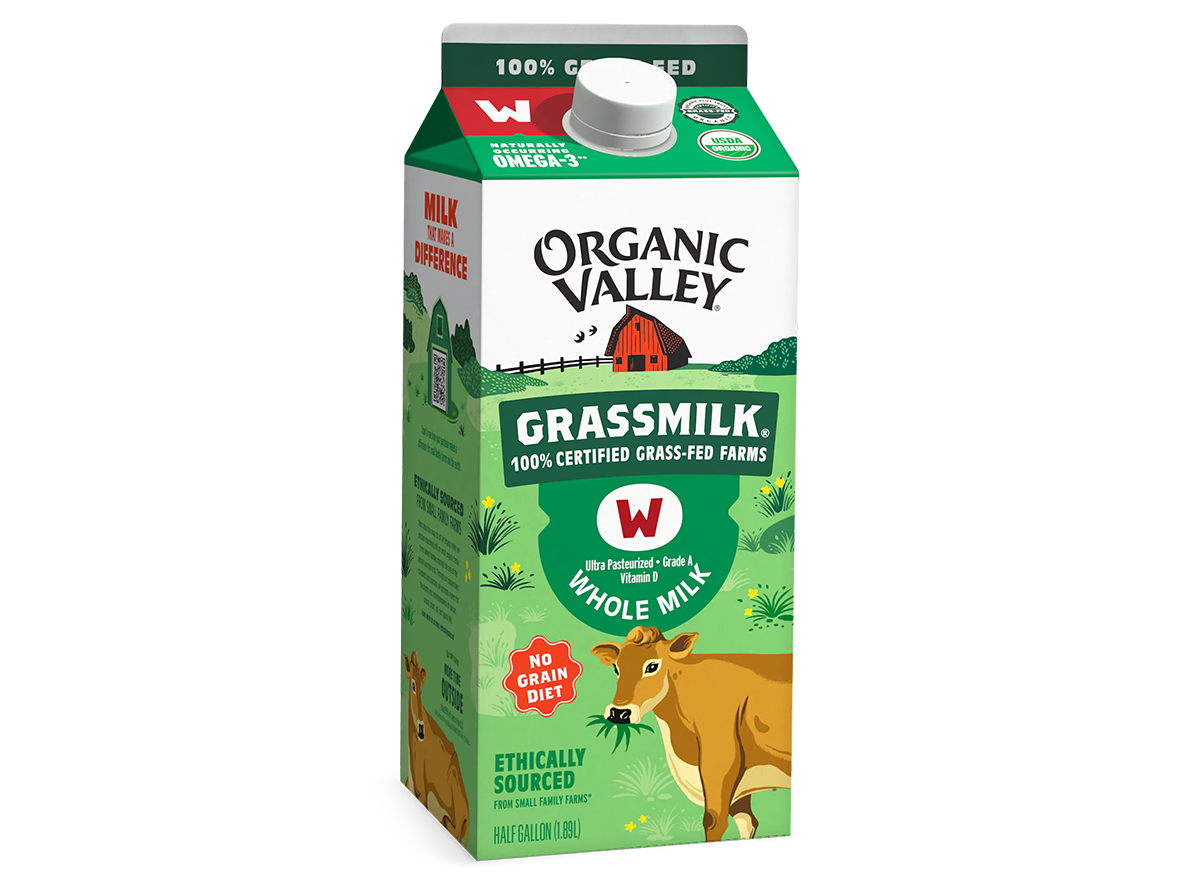 The 9 Best Milk Brands To Buy, According to a Nutritionist