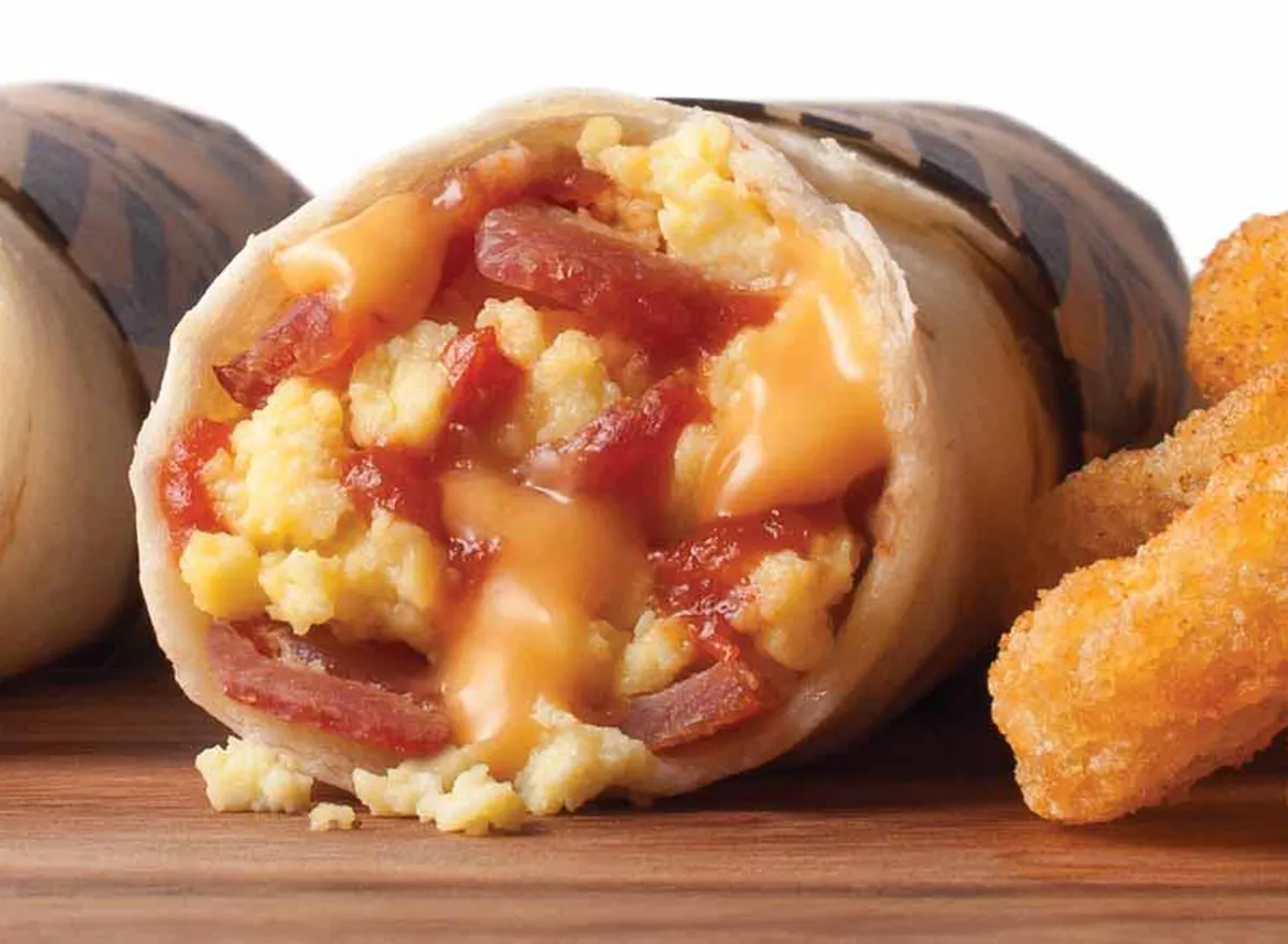 5 Chain Restaurants with the Best Breakfast Burrito, According to Chefs