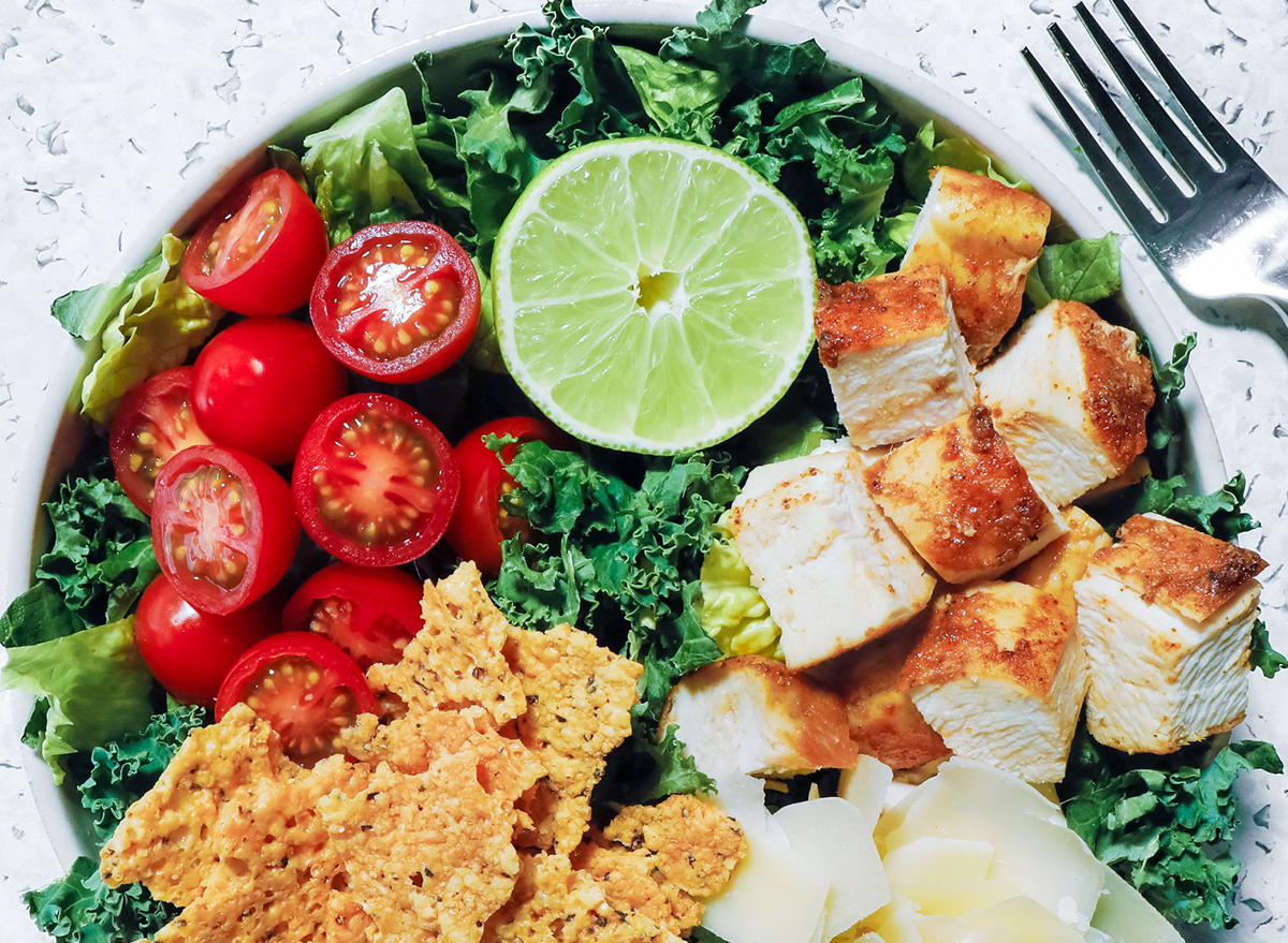The Best & Worst Menu Items at Sweetgreen, According to a Dietitian ...