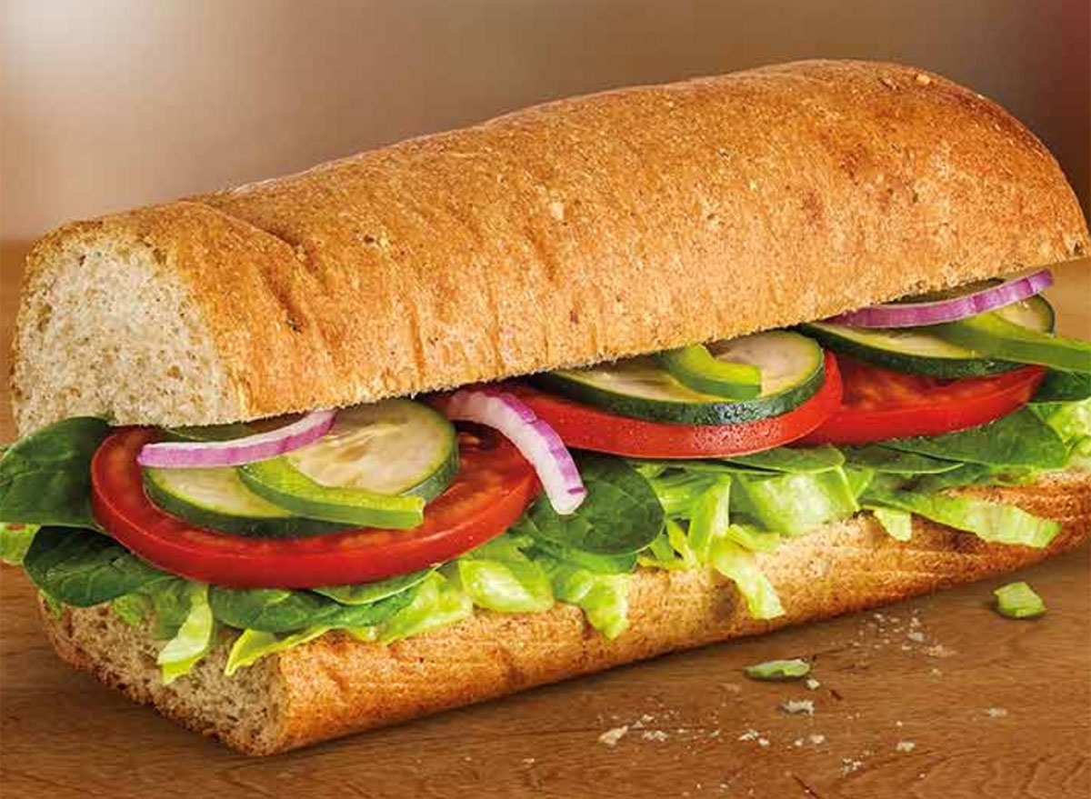 8 Healthiest Fast-Food Sandwiches, According to RDs