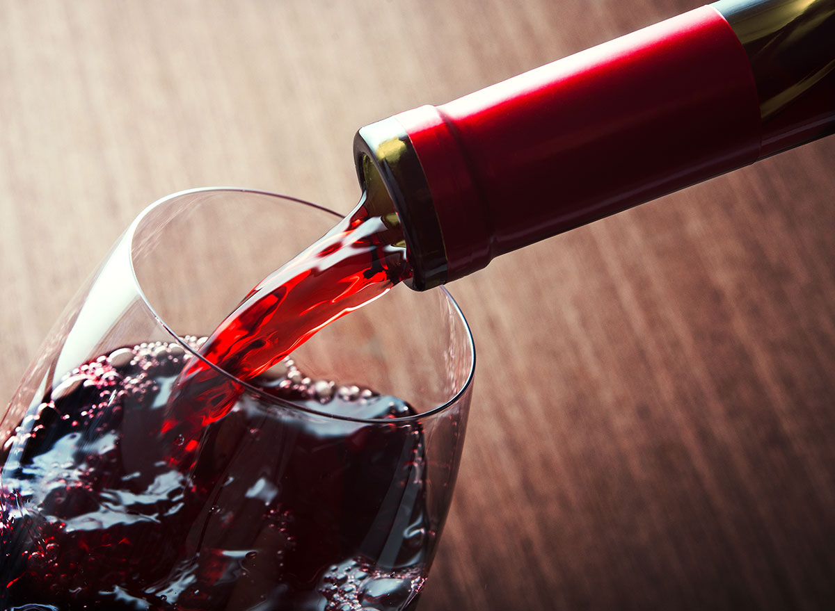 The 6 'Healthiest' Types of Alcohol to Drink, According to Dietitians