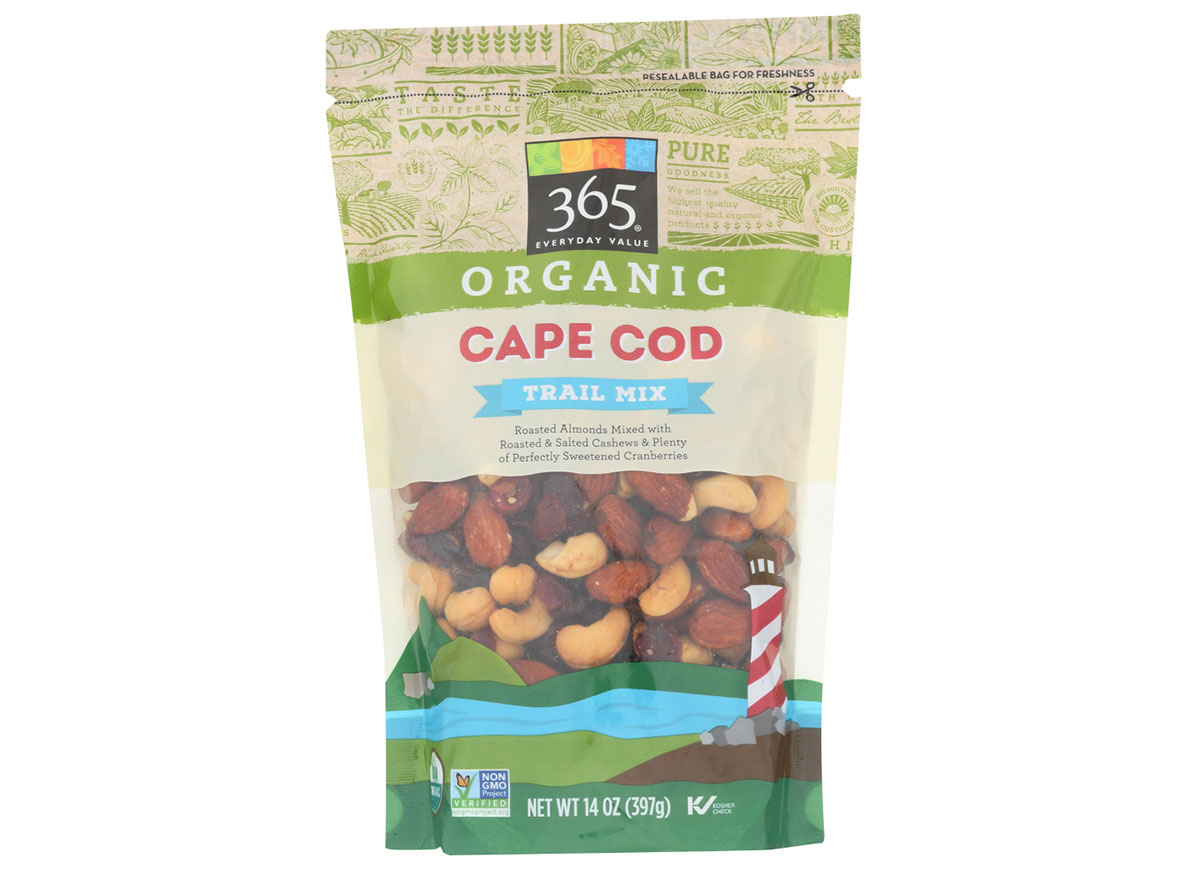 10 Best and Worst Trail Mixes At the Supermarket — Eat This Not That