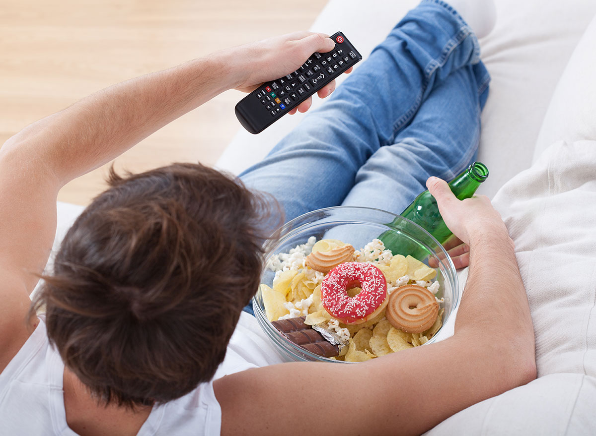 The 10 Worst Eating Habits for Belly Fat — Eat This Not That