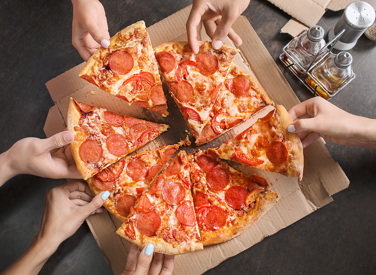 Here's What Happens to Your Body If You Eat Pizza Every Week