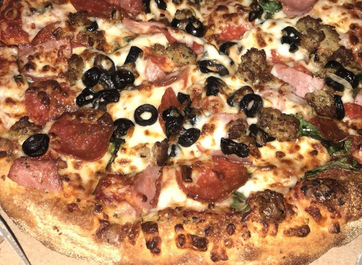 10 Unhealthiest Pizza Slices in America—Ranked by Nutrition