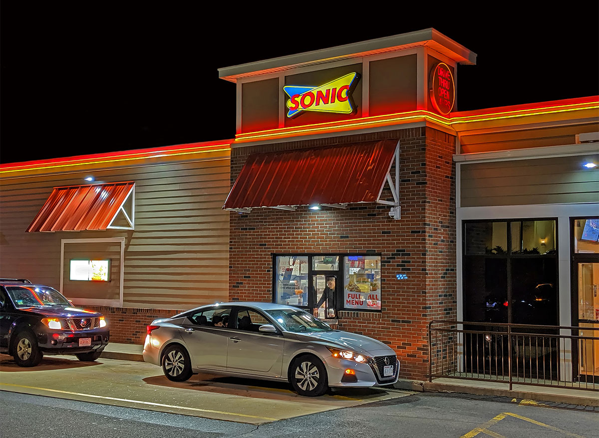 8 Best Drive-Thrus in America Right Now — Eat This Not That
