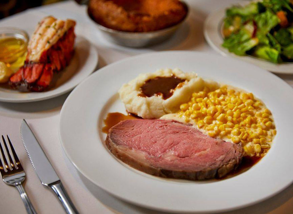 3 Restaurant Chains With the Best Prime Rib, According to Butchers