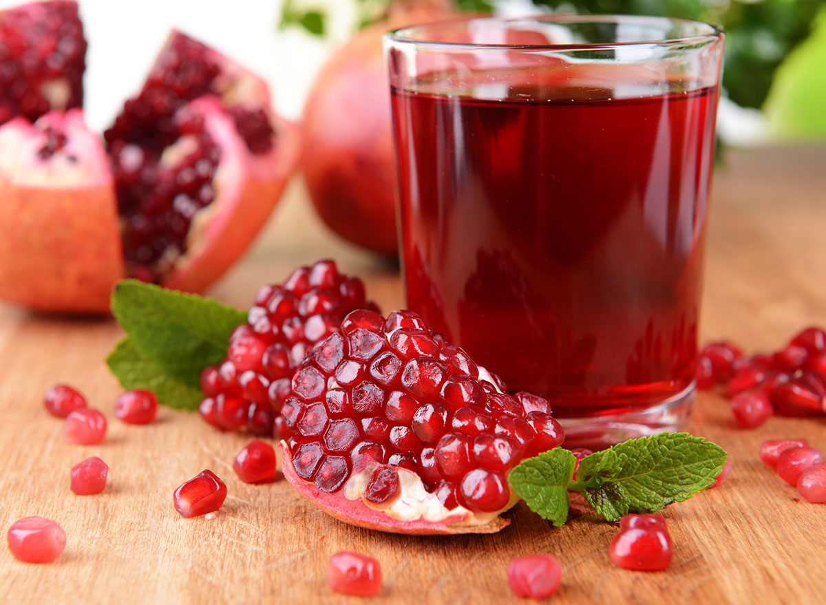 6 Amazing Pomegranate Juice Benefits—Eat This, Not That!
