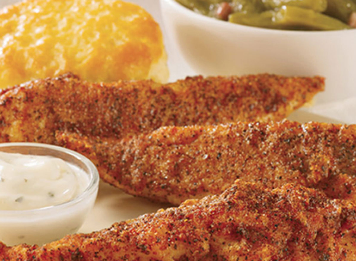 7 Popeyes Items Diners Say Are Totally Worth the Hype