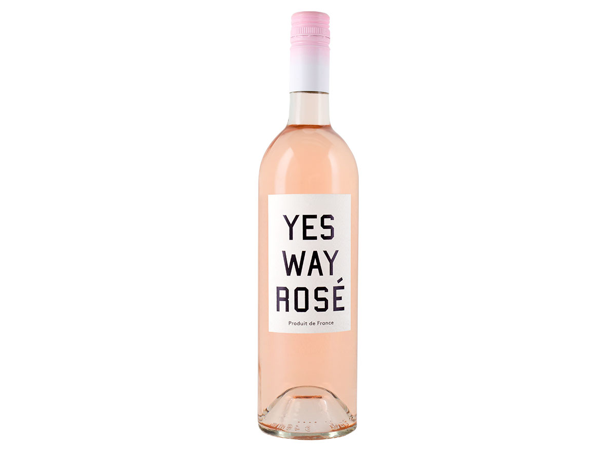 12 Best Low-Calorie Wines You Should Buy Right Now