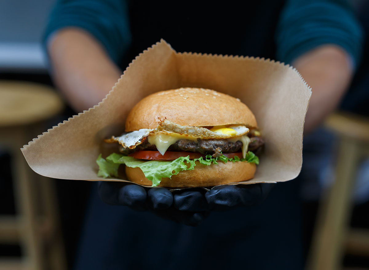 This is the Best Fast-Food Cheeseburger — Eat This Not That