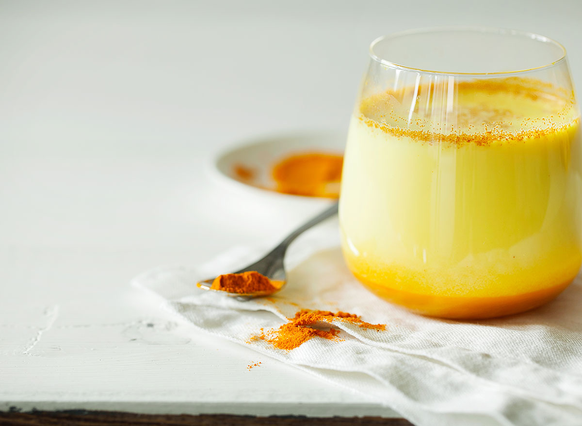 The One Turmeric Hack Everyone’s Trying Right Now — Eat This Not That