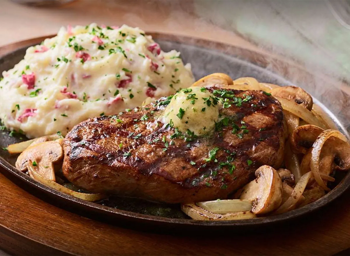 7 Restaurant Chains That Serve the Best Steaks