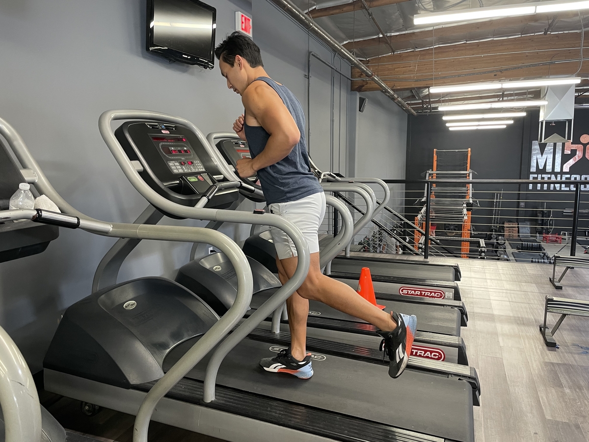 The Best Treadmill Workouts For Burning Fat, Trainer Says — Eat This ...