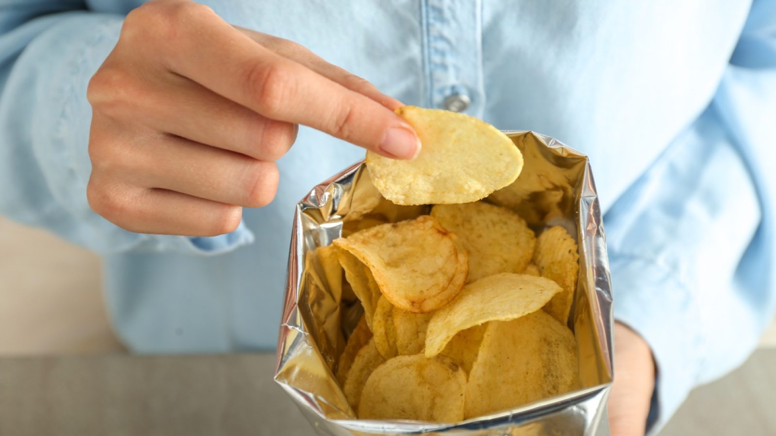 If You Bought These Frito-Lay Chips, Throw Them Away Now, FDA Says ...