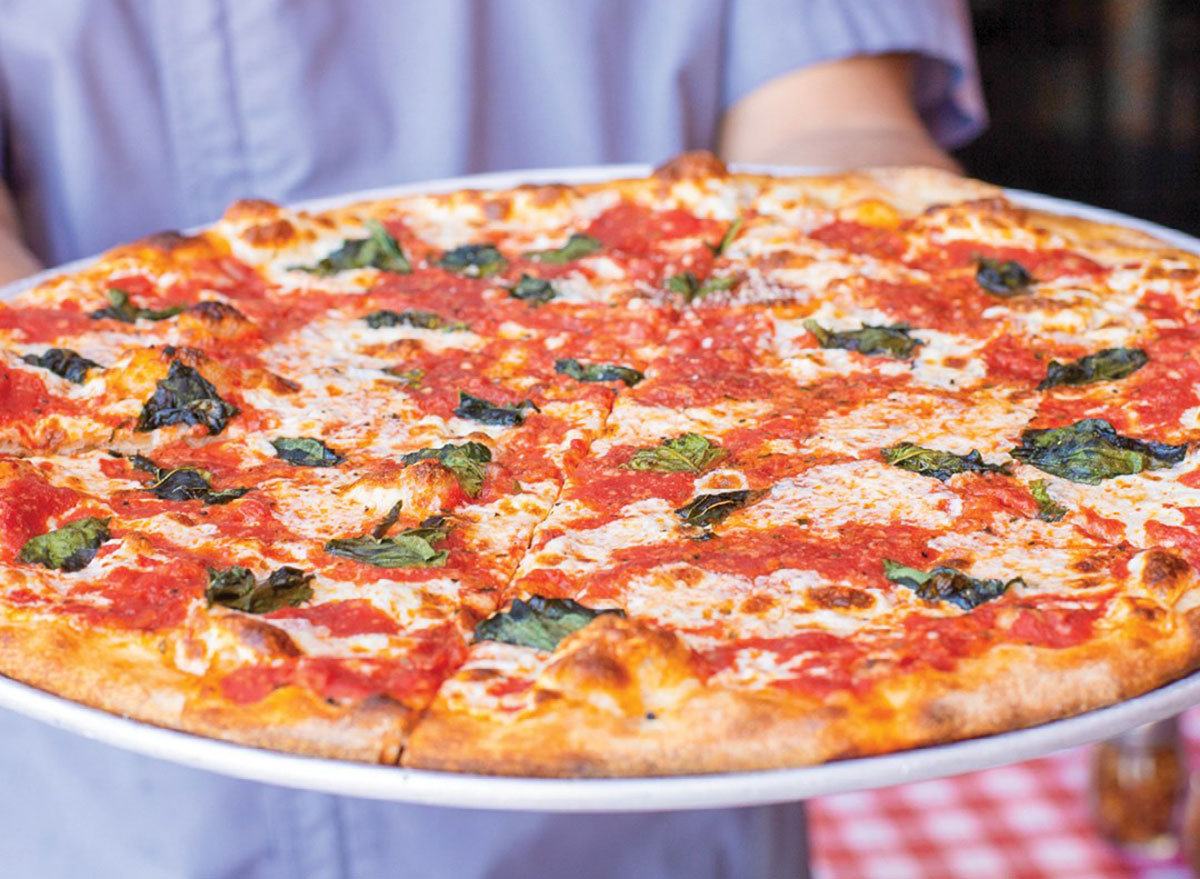 7 Pizza Chains That Use Fresh, Never-Frozen Dough — Eat This Not That