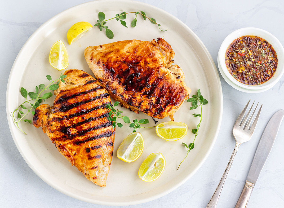 7 Highest Quality Proteins To Eat Every Day, Say Dietitians — Eat This ...