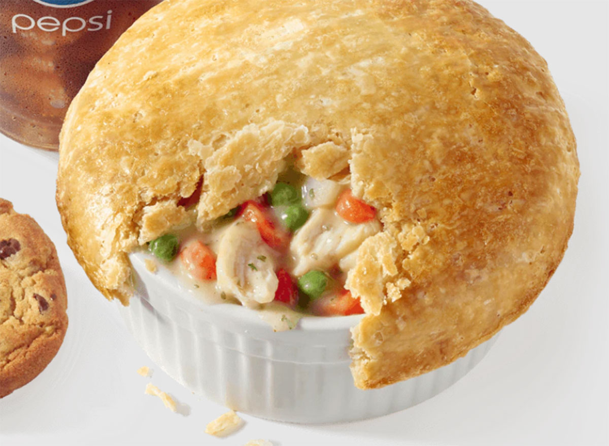 7 Restaurant Chains With the Best Chicken Pot Pie