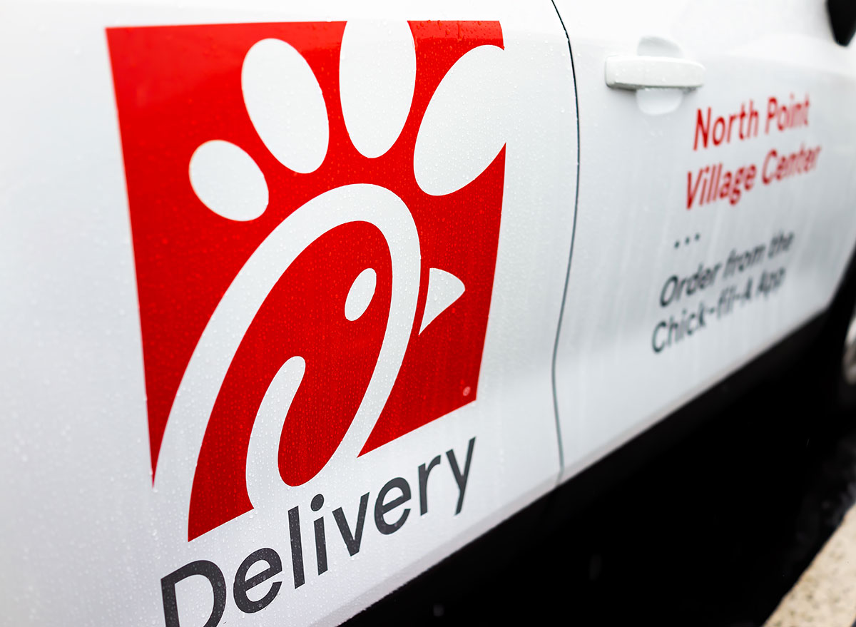The #1 Best Meal to Order at Chick-fil-A, Says Dietitian — Eat This Not ...