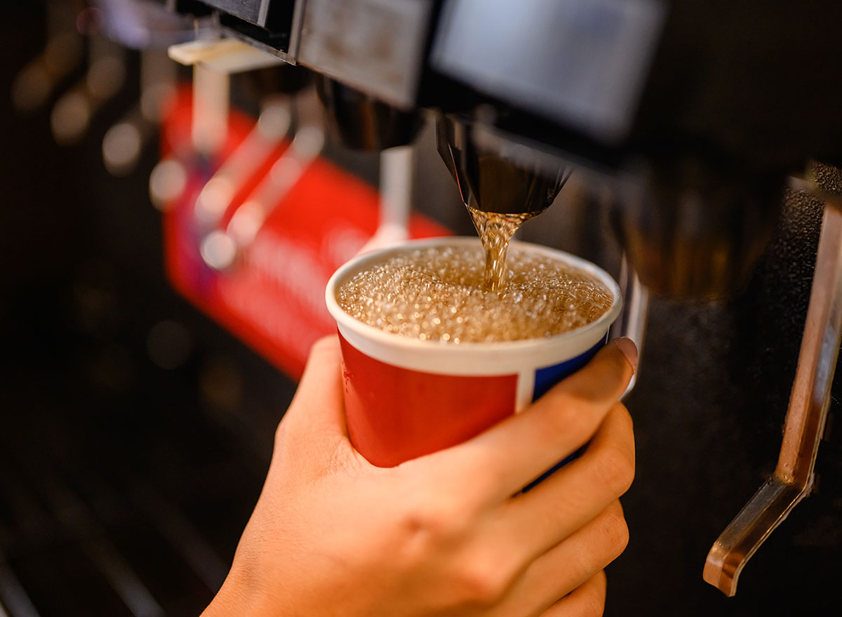 7 Effects of Drinking Diet Soda Every Day