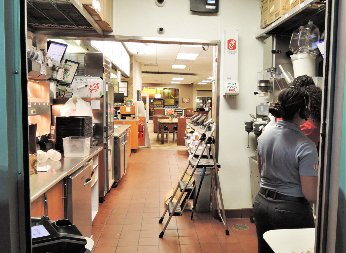 7 Bizarre Rules That Chick-fil-A Employees Have to Follow — Eat This ...