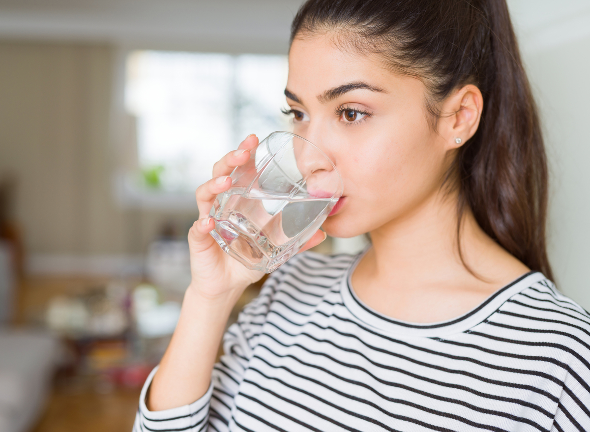 4 Drinking Habits That Speed up Your Metabolism After 50, Say ...