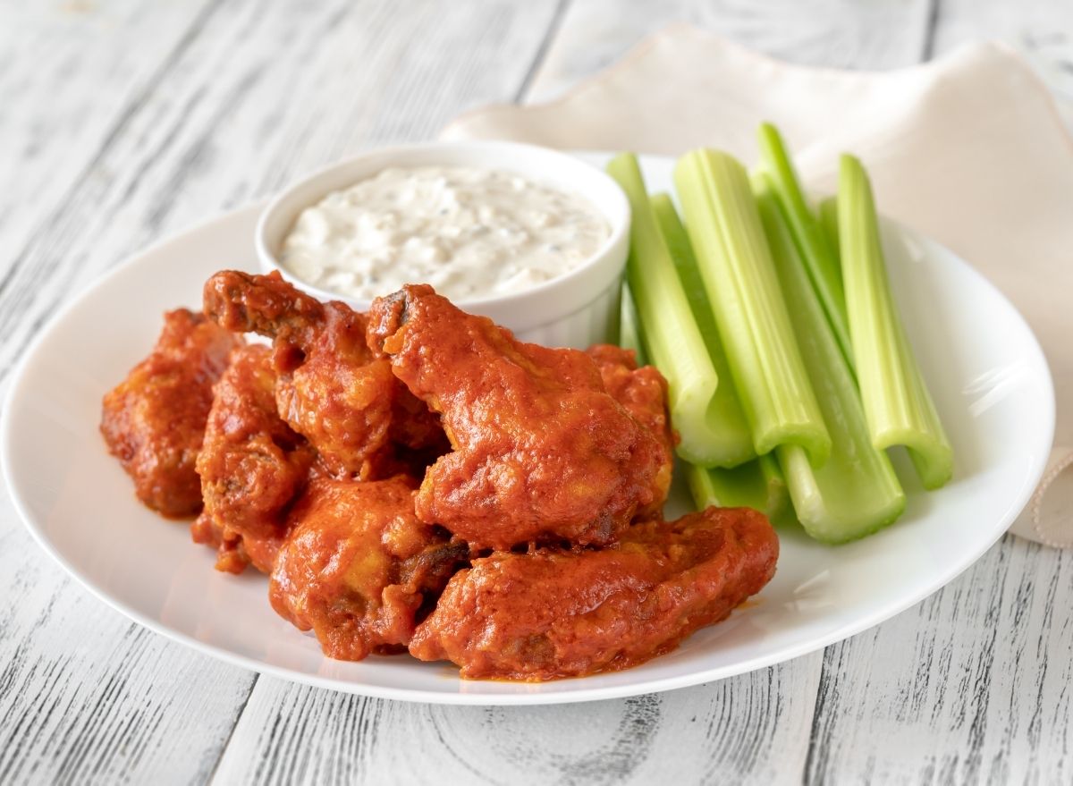 9 Unhealthiest Fast-Food Chicken Wings