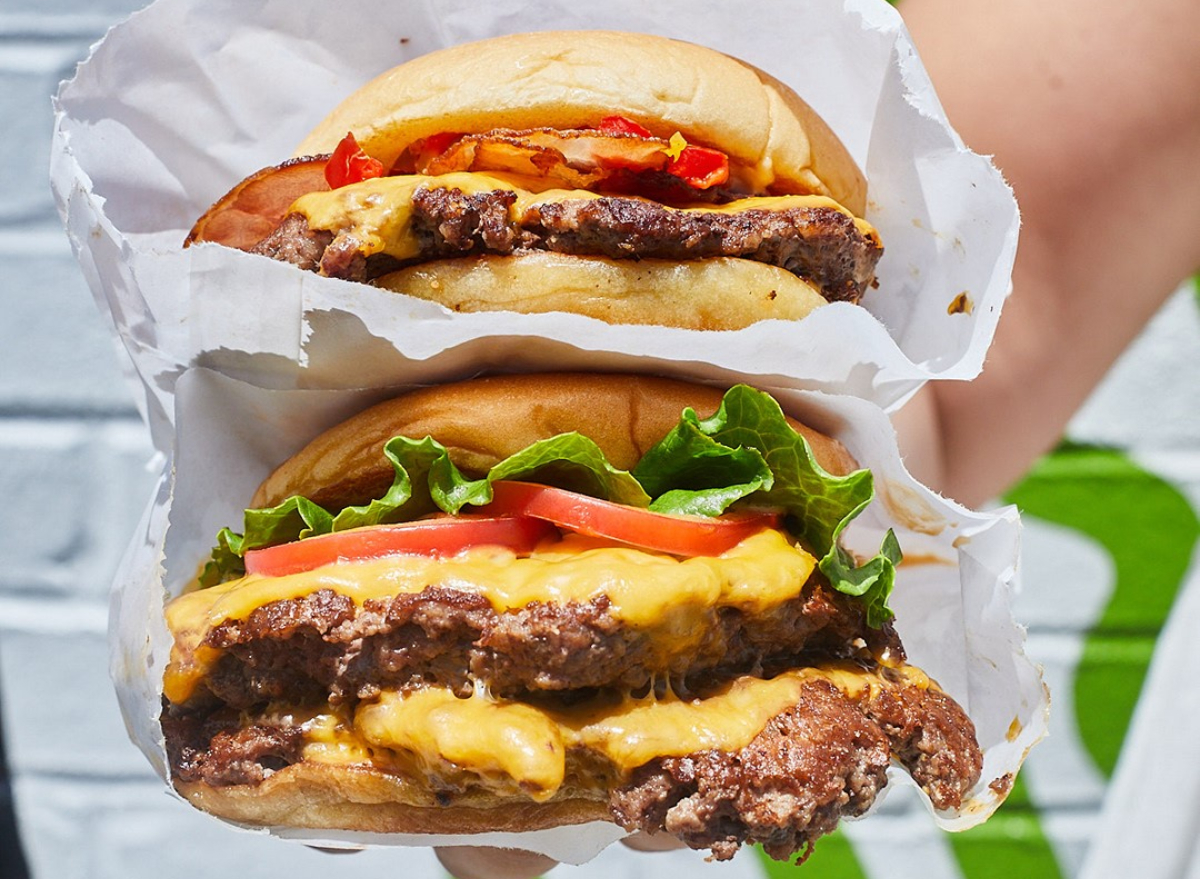 11 Burger Chains with the Best Quality Meat in America in 2023