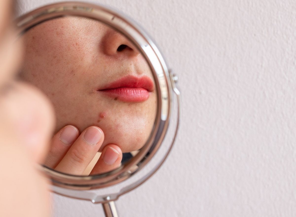 5 Warning Signs You Should Stop Eating Cheese, Say Dietitians — Eat ...