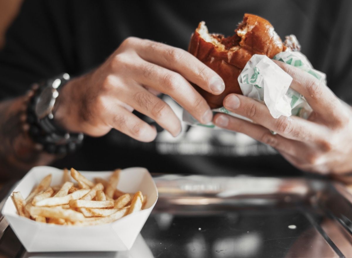 5 Best Eating Habits to Get a Lean Body Fast, Say Dietitians