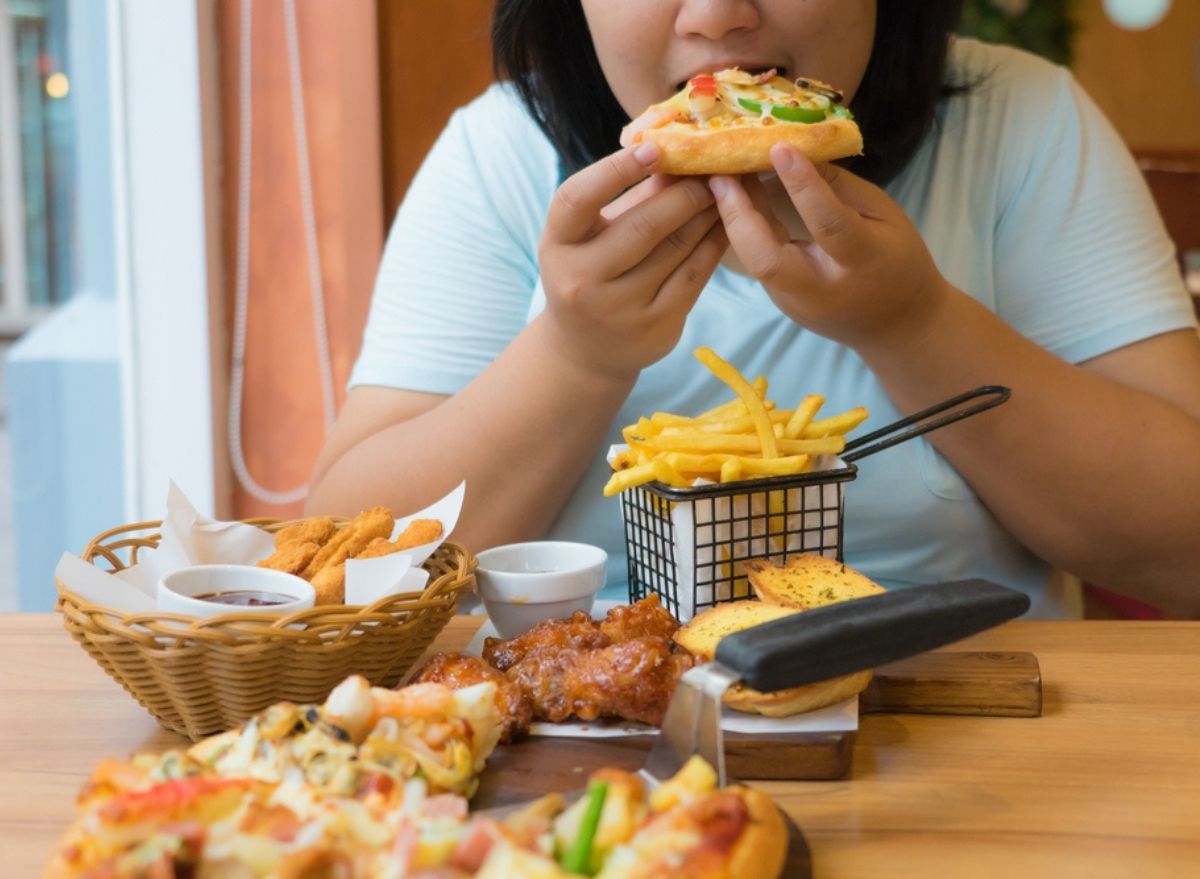 4 Eating Habits That Can Trigger Hormonal Imbalance