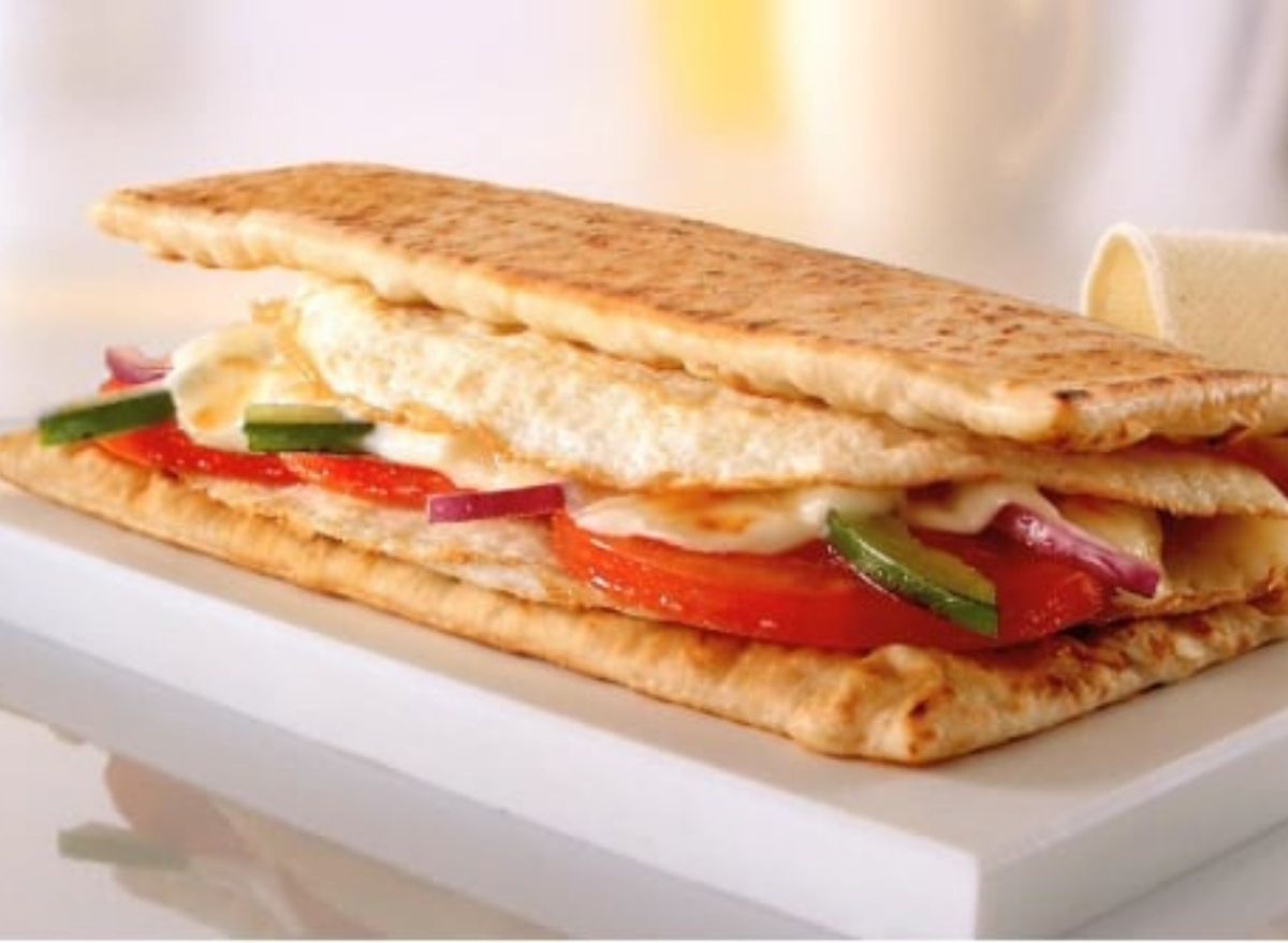 13 Best & Worst Fast-Food Breakfast Sandwiches