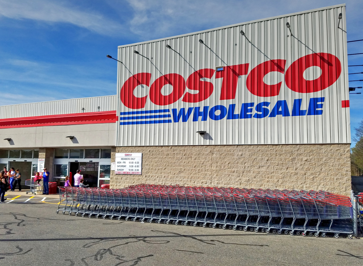 Costco, Walmart, Kroger, and Lidl Are Closing Some Locations Right Now ...