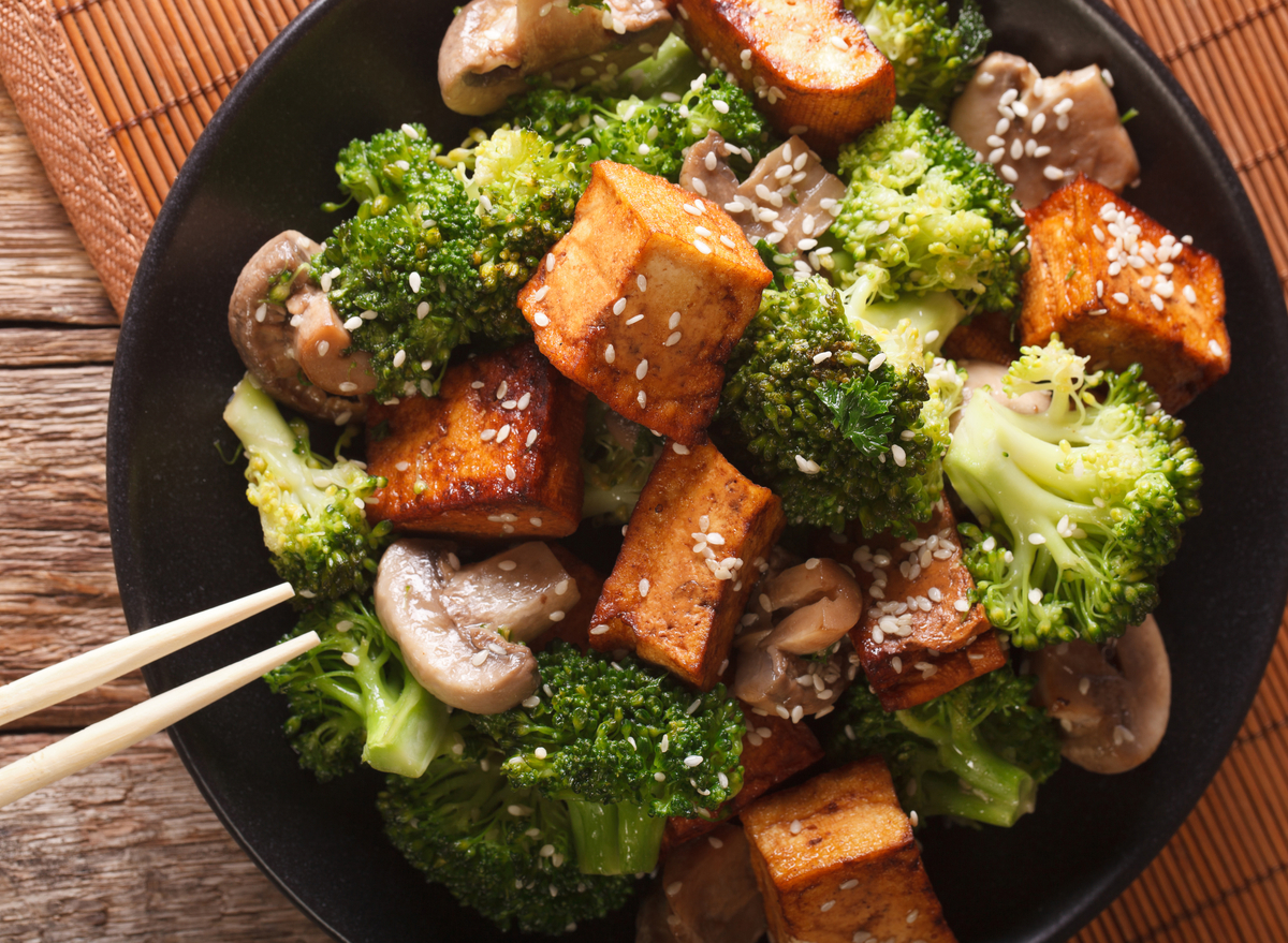 This is Ariana Grande’s Exact Breakfast, Lunch, and Dinner — Eat This ...