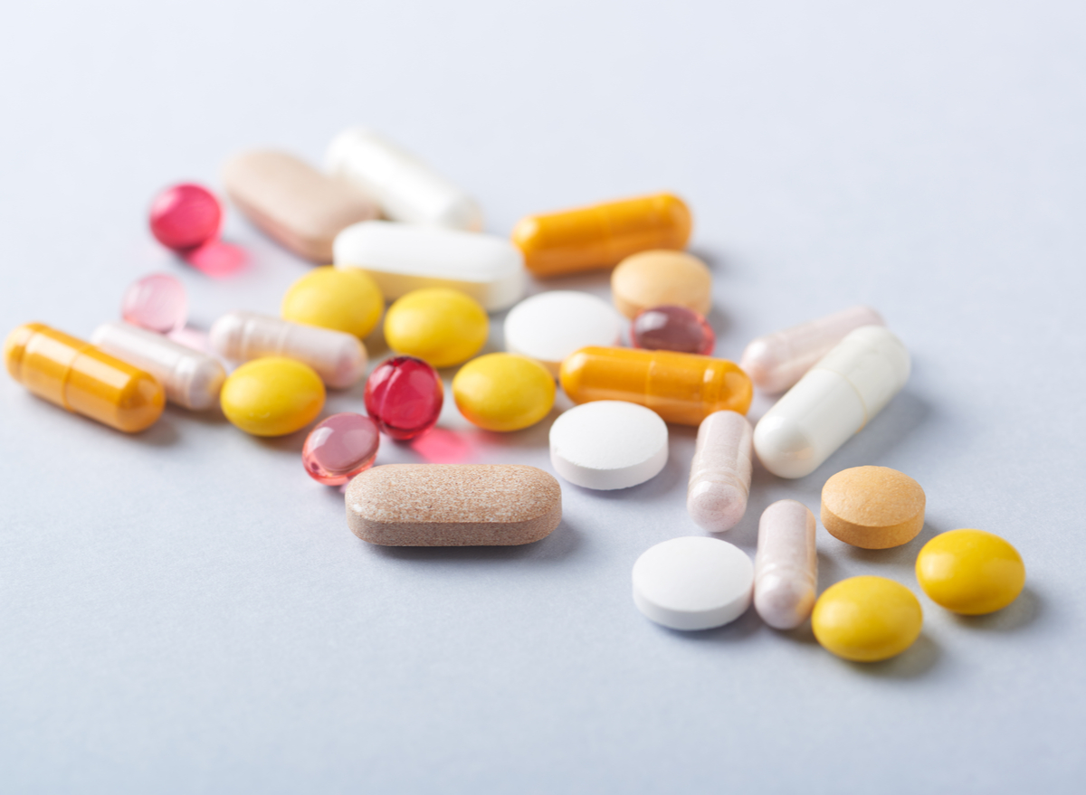 7 Side Effects of Taking a Multivitamin Every Day
