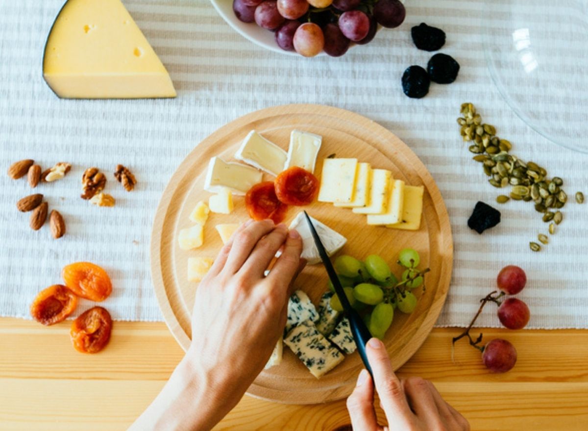10 Ways to Lose Weight Without Giving Up Cheese