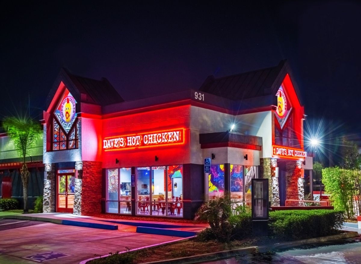 7 Fried Chicken Chains With Deep Discounts This Week