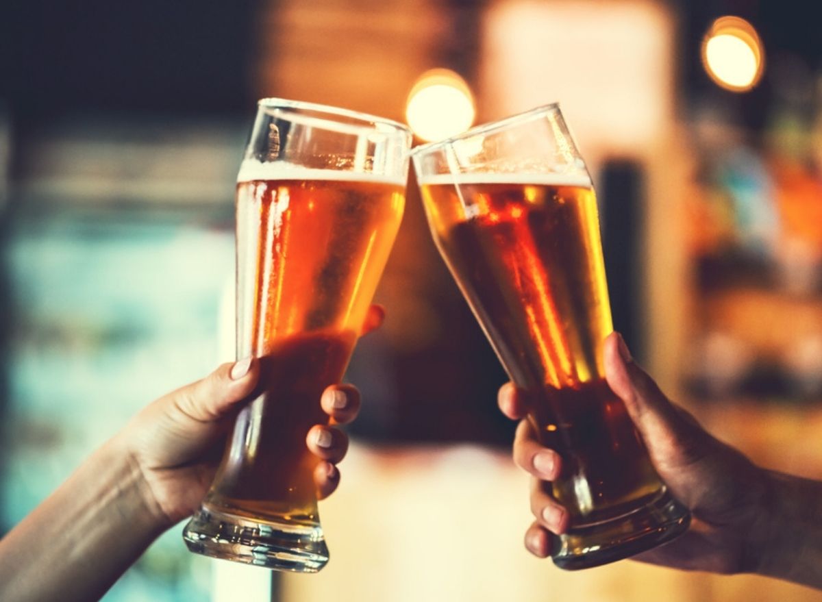 Surprising Ways Bottled Beer Is Different Than Draft — Eat This Not That