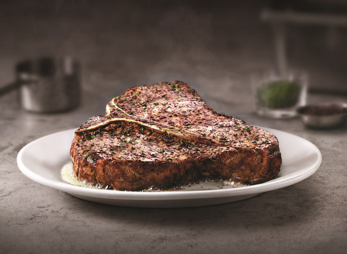 8 Steakhouse Chains That Serve the Best Prime Beef