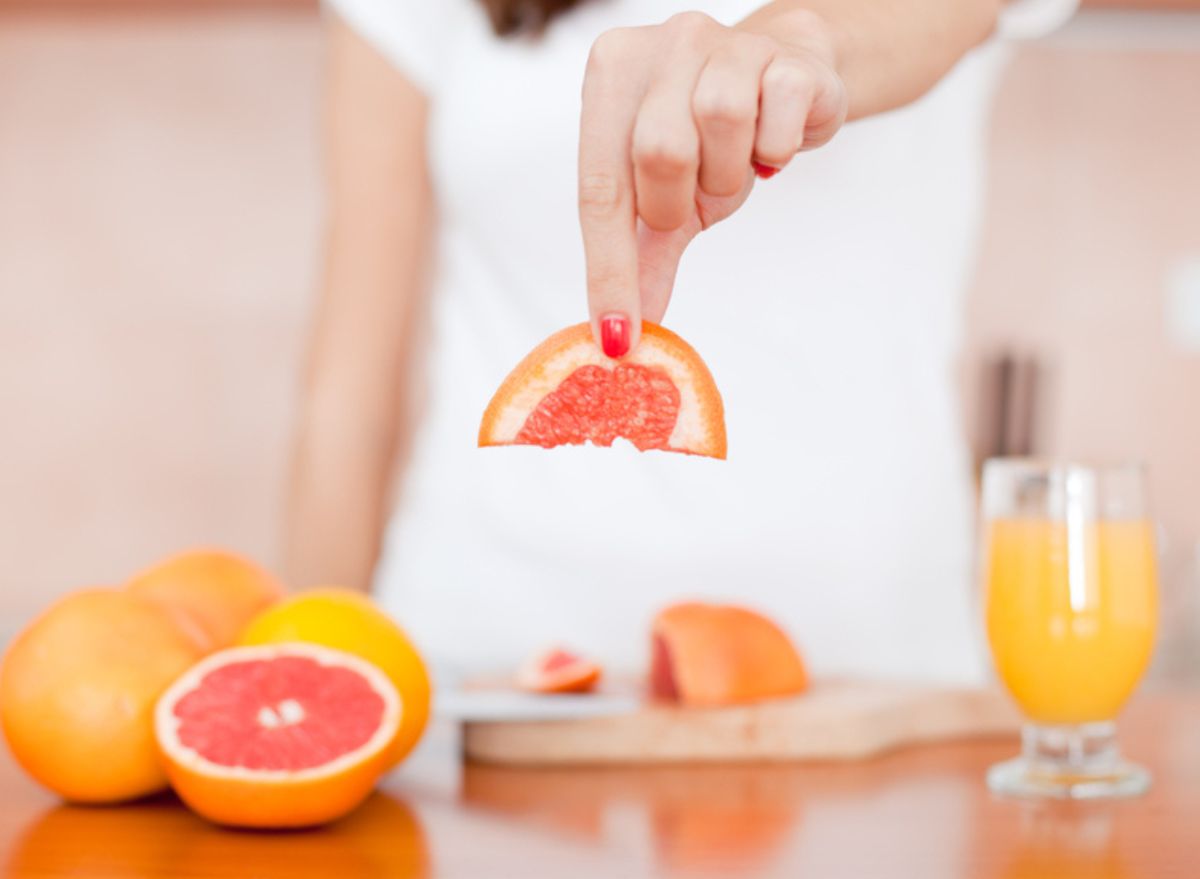 7 Surprising Benefits of Eating Grapefruit, According to Dietitians