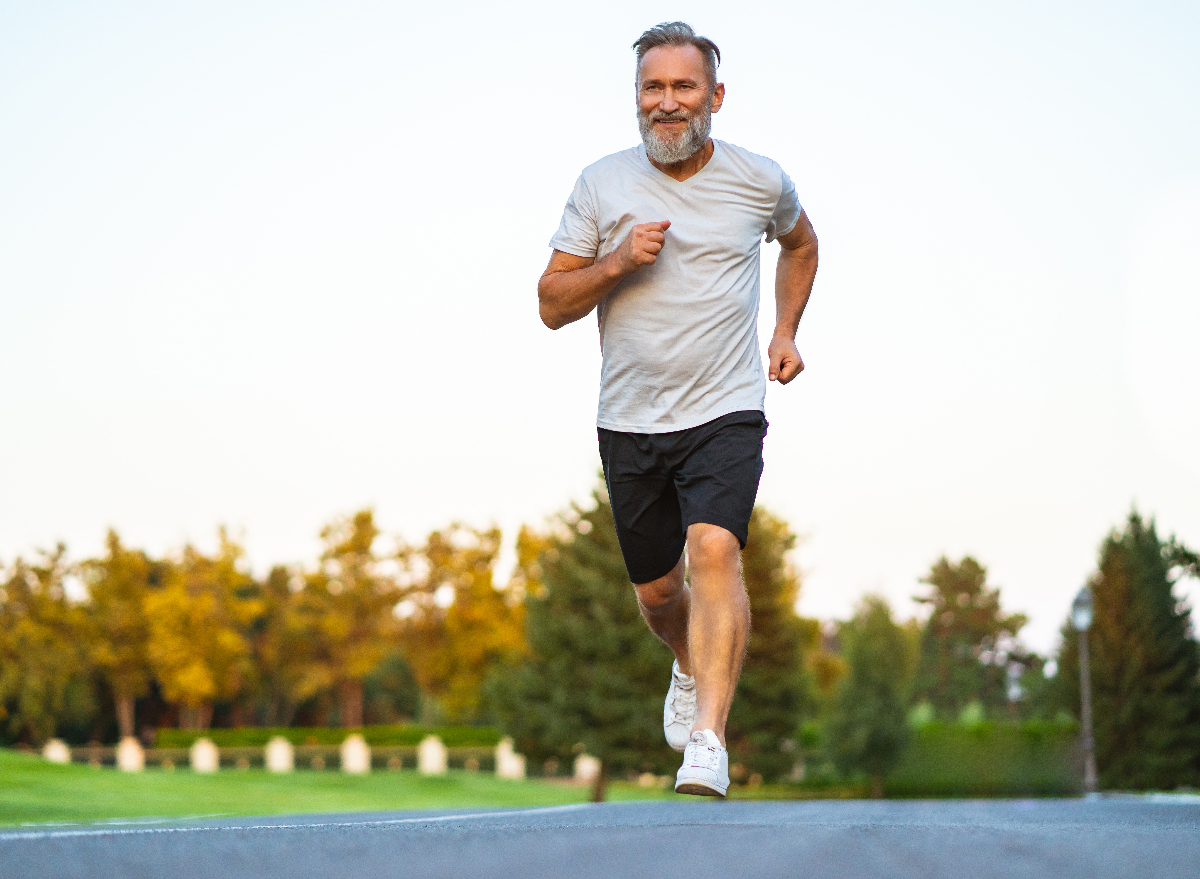 HIIT vs Steady-State Cardio for Weight Loss—Here’s What To Choose — Eat ...