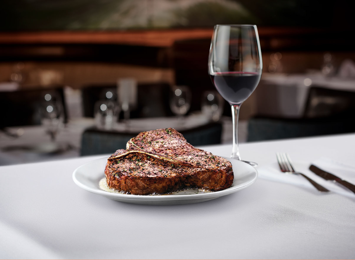 6 Steakhouse Chains With the Best T-Bone